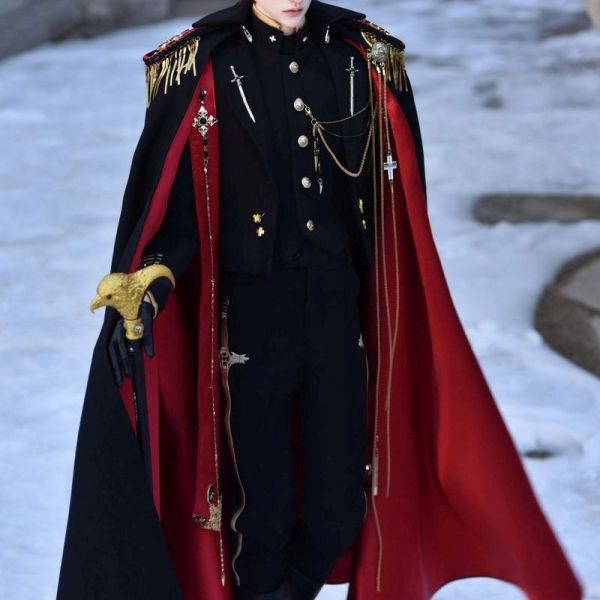 【期間限定】立领JUN礼 鹄. Swan Cloak Black Red: ID75｜DOLK（ドルク）