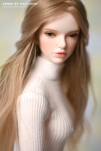 White_Emma｜DOLK（ドルク）