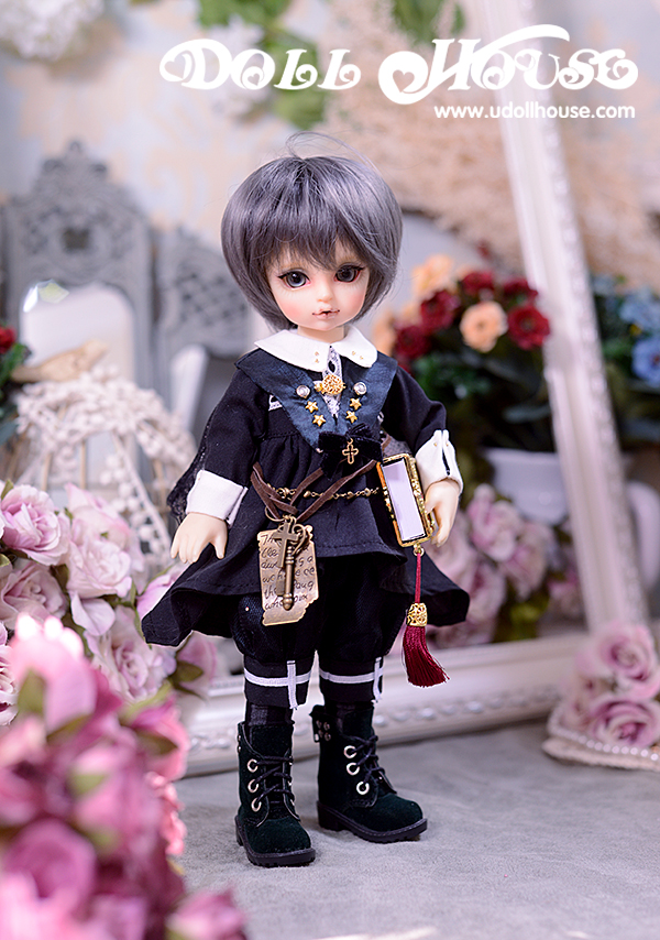 Little priest 30cm(YOSD)（YoSD）｜DOLK（ドルク）